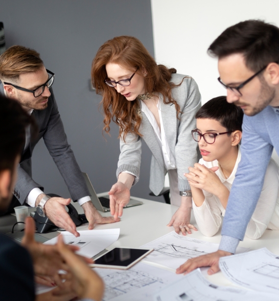 Despre Noi - Smart Humans